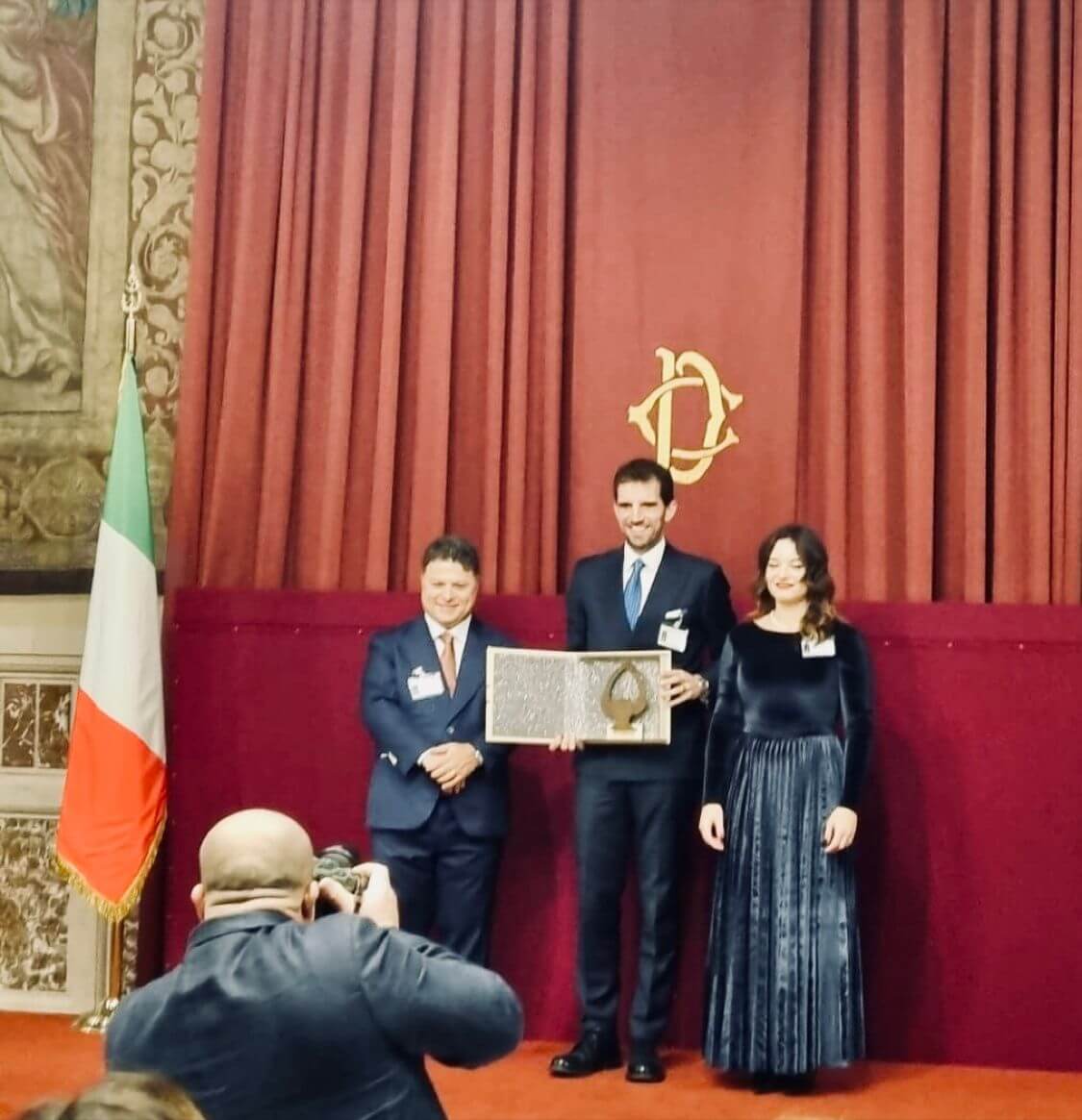 Manta Group awarded among 100 Italian excellencies | Manta Group ...
